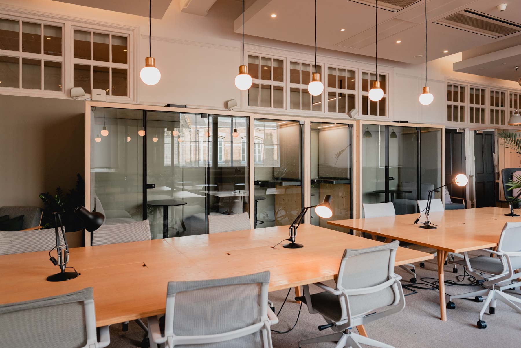 Fora East Side - Comfortable spaces for quiet work